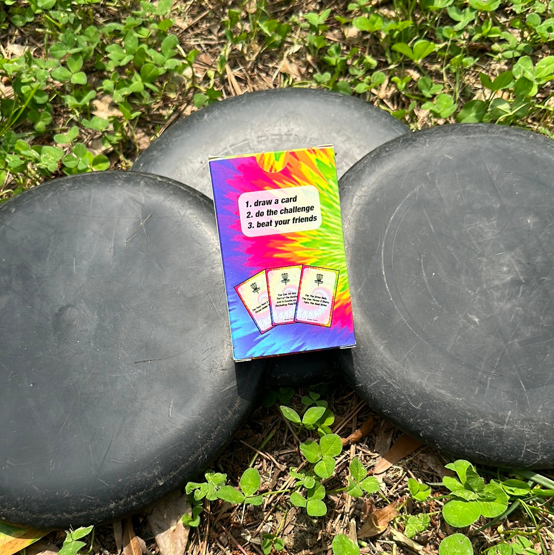 Rattlin' Chains Disc Golf Card Game – Light Wave Card Games